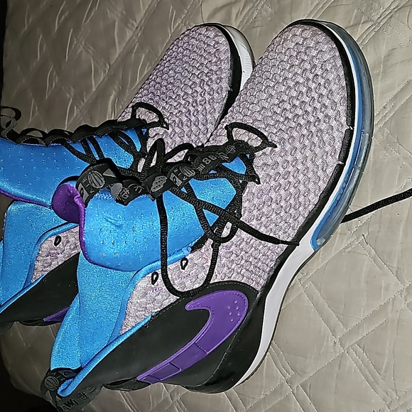 Shoes | Nike Lob | Poshmark